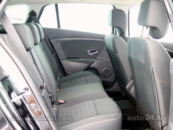 Melns Renault Megane 2015 Tallina, ar dzinēja tilpumu 1.20 L un nobraukumu 163 tūkst. km par 3699 €, foto 8 vietnē AUTOMOTO.COM.LV