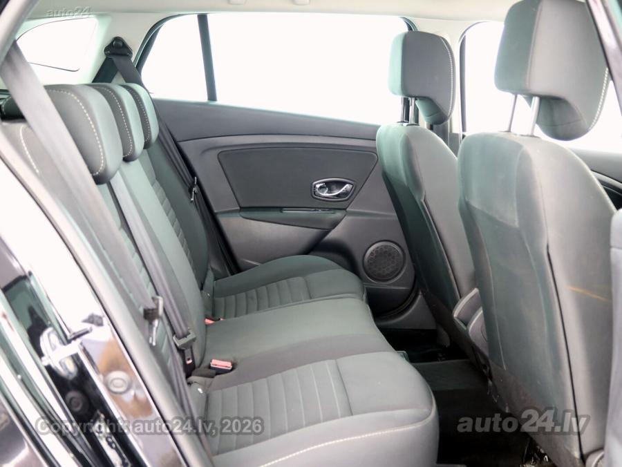 Melns Renault Megane 2015 Tallina, ar dzinēja tilpumu 1.20 L un nobraukumu 163 tūkst. km par 3699 €, foto 8 vietnē AUTOMOTO.COM.LV