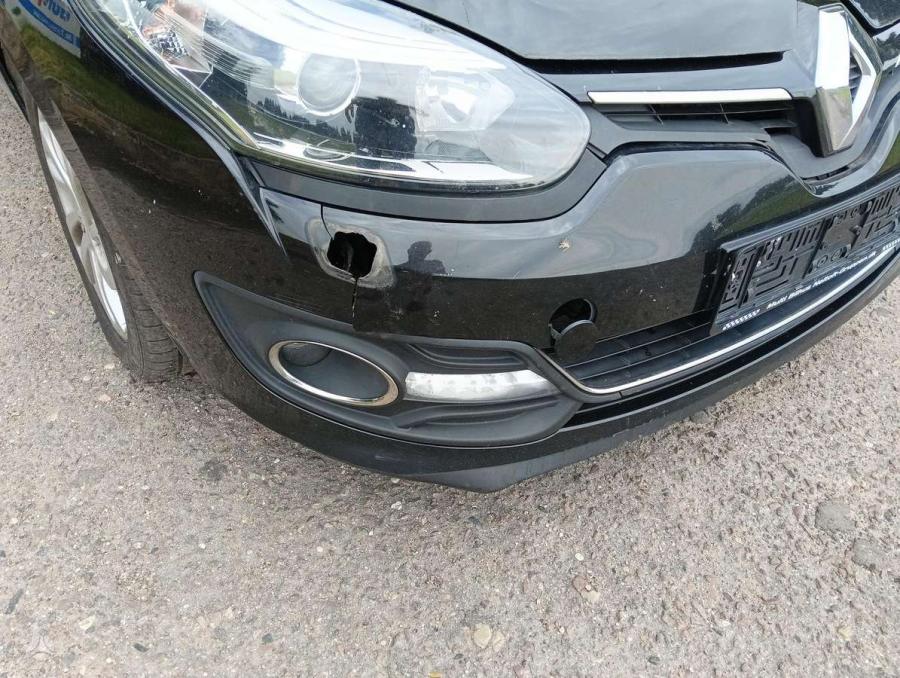 Black Renault Megane 2016 in Marijampole, with an engine capacity of 1.46 L and mileage of 308 thousand km for 3400 €, photo 6 on AUTOMOTO.COM.LV