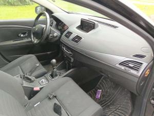 Black Renault Megane 2016 in Marijampole, with an engine capacity of 1.46 L and mileage of 308 thousand km for 3400 €, photo 10 on AUTOMOTO.COM.LV