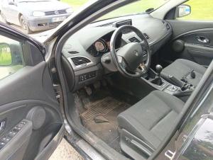 Black Renault Megane 2016 in Marijampole, with an engine capacity of 1.46 L and mileage of 308 thousand km for 3400 €, photo 16 on AUTOMOTO.COM.LV