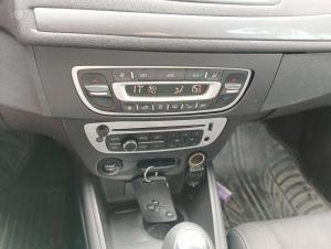 Black Renault Megane 2016 in Marijampole, with an engine capacity of 1.46 L and mileage of 308 thousand km for 3400 €, photo 23 on AUTOMOTO.COM.LV