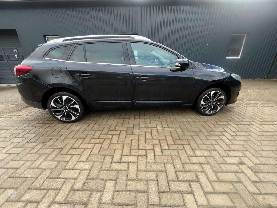 Black Renault Megane 2016 in Taurage, with an engine capacity of 1.20 L and mileage of 156 thousand km for 3500 €, photo 4 on AUTOMOTO.COM.LV