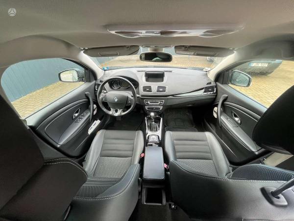 Black Renault Megane 2016 in Taurage, with an engine capacity of 1.20 L and mileage of 156 thousand km for 3500 €, photo 8 on AUTOMOTO.COM.LV