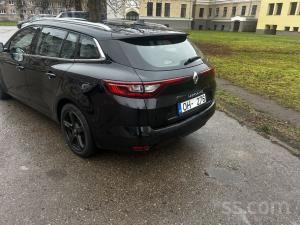 Black Renault Megane 2017 in Jelgava, with an engine capacity of 1.50 L and mileage of 242 thousand km for 8200 €, photo 4 on AUTOMOTO.COM.LV