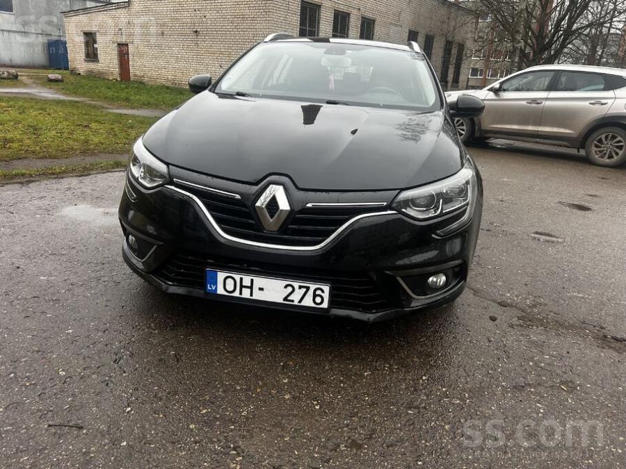 Black Renault Megane 2017 in Jelgava, with an engine capacity of 1.50 L and mileage of 242 thousand km for 8200 €, photo 5 on AUTOMOTO.COM.LV