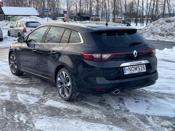 Melns Renault Megane 2017 Viļņa, ar dzinēja tilpumu 1.60 L un nobraukumu 350 tūkst. km par 6800 €, foto 6 vietnē AUTOMOTO.COM.LV