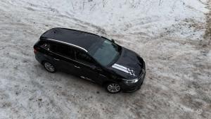 Black Renault Megane 2017 in Vilnius, with an engine capacity of 1.60 L and mileage of 197 thousand km for 6600 €, photo 4 on AUTOMOTO.COM.LV