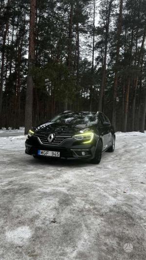 Black Renault Megane 2017 in Vilnius, with an engine capacity of 1.60 L and mileage of 197 thousand km for 6600 €, photo 15 on AUTOMOTO.COM.LV