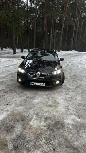 Black Renault Megane 2017 in Vilnius, with an engine capacity of 1.60 L and mileage of 197 thousand km for 6600 €, photo 16 on AUTOMOTO.COM.LV
