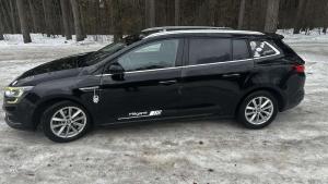 Black Renault Megane 2017 in Vilnius, with an engine capacity of 1.60 L and mileage of 197 thousand km for 6600 €, photo 17 on AUTOMOTO.COM.LV