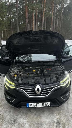 Black Renault Megane 2017 in Vilnius, with an engine capacity of 1.60 L and mileage of 197 thousand km for 6600 €, photo 22 on AUTOMOTO.COM.LV