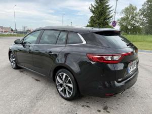 Black Renault Megane 2017 in Taurage, with an engine capacity of 1.60 L and mileage of 265 thousand km for 5400 €, photo 6 on AUTOMOTO.COM.LV