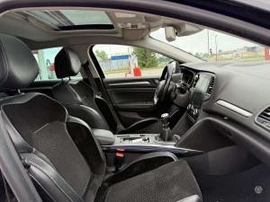 Black Renault Megane 2017 in Taurage, with an engine capacity of 1.60 L and mileage of 265 thousand km for 5400 €, photo 15 on AUTOMOTO.COM.LV