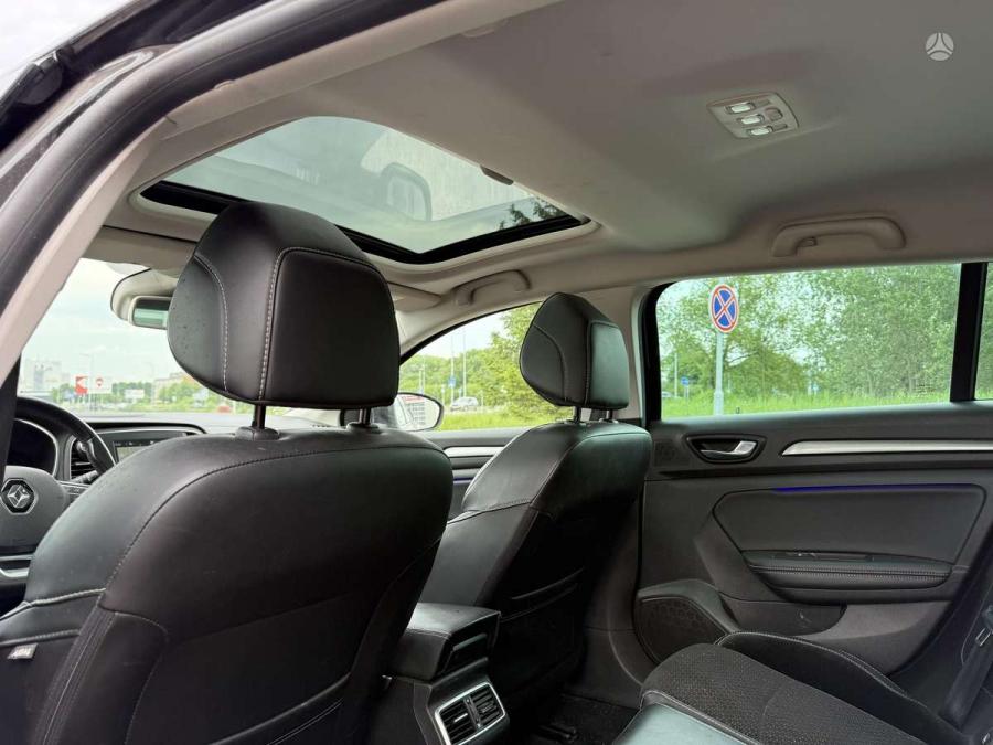 Black Renault Megane 2017 in Taurage, with an engine capacity of 1.60 L and mileage of 265 thousand km for 5400 €, photo 24 on AUTOMOTO.COM.LV
