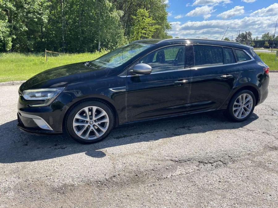 Black Renault Megane 2017 in Kaunas, with an engine capacity of 1.20 L and mileage of 207 thousand km for 6950 €, photo 4 on AUTOMOTO.COM.LV