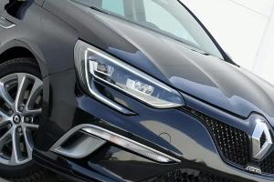 Black Renault Megane 2017 in Riga, with an engine capacity of 1.60 L and mileage of 187 thousand km for 7600 €, photo  on AUTOMOTO.COM.LV