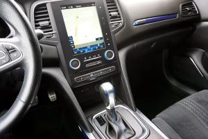 Black Renault Megane 2017 in Riga, with an engine capacity of 1.60 L and mileage of 187 thousand km for 7600 €, photo 17 on AUTOMOTO.COM.LV