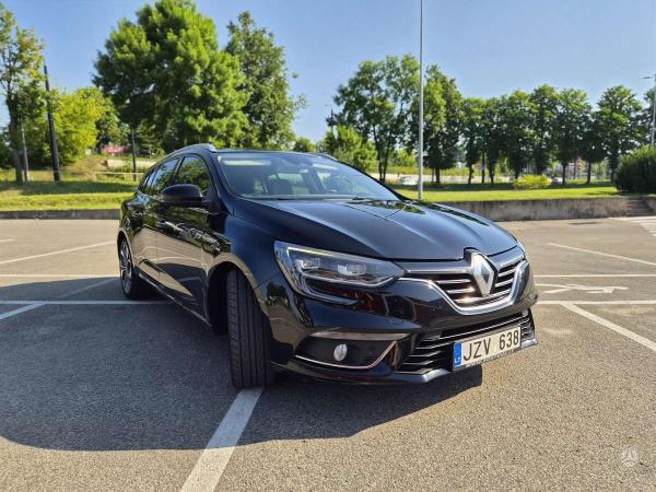 Melns Renault Megane 2017 Viļņa, ar dzinēja tilpumu 1.60 L un nobraukumu 164 tūkst. km par 8900 €, foto 1 vietnē AUTOMOTO.COM.LV
