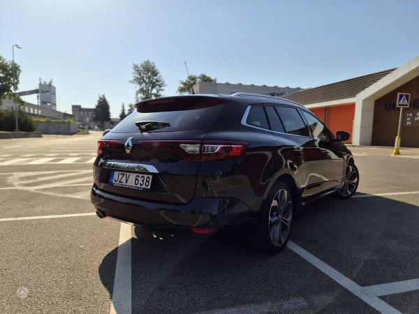 Melns Renault Megane 2017 Viļņa, ar dzinēja tilpumu 1.60 L un nobraukumu 164 tūkst. km par 8900 €, foto 4 vietnē AUTOMOTO.COM.LV