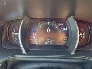 Black Renault Megane 2017 in Vilnius, with an engine capacity of 1.60 L and mileage of 164 thousand km for 8900 €, photo 17 on AUTOMOTO.COM.LV