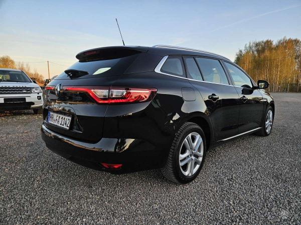 Black Renault Megane 2017 in Radviliskis, with an engine capacity of 1.46 L and mileage of 285 thousand km for 5550 €, photo 5 on AUTOMOTO.COM.LV