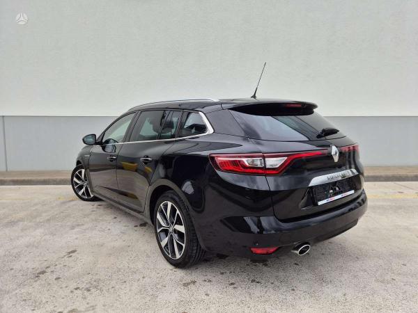 Melns Renault Megane 2017 Kauņa, ar dzinēja tilpumu 1.46 L un nobraukumu 250 tūkst. km par 5999 €, foto 3 vietnē AUTOMOTO.COM.LV