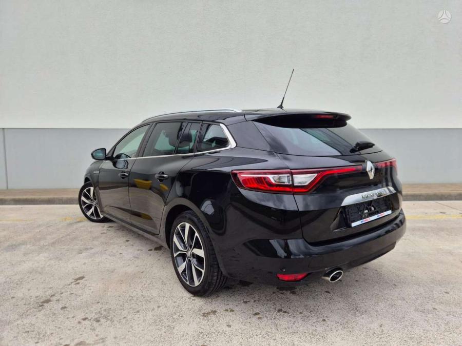Melns Renault Megane 2017 Kauņa, ar dzinēja tilpumu 1.46 L un nobraukumu 250 tūkst. km par 5750 €, foto 4 vietnē AUTOMOTO.COM.LV