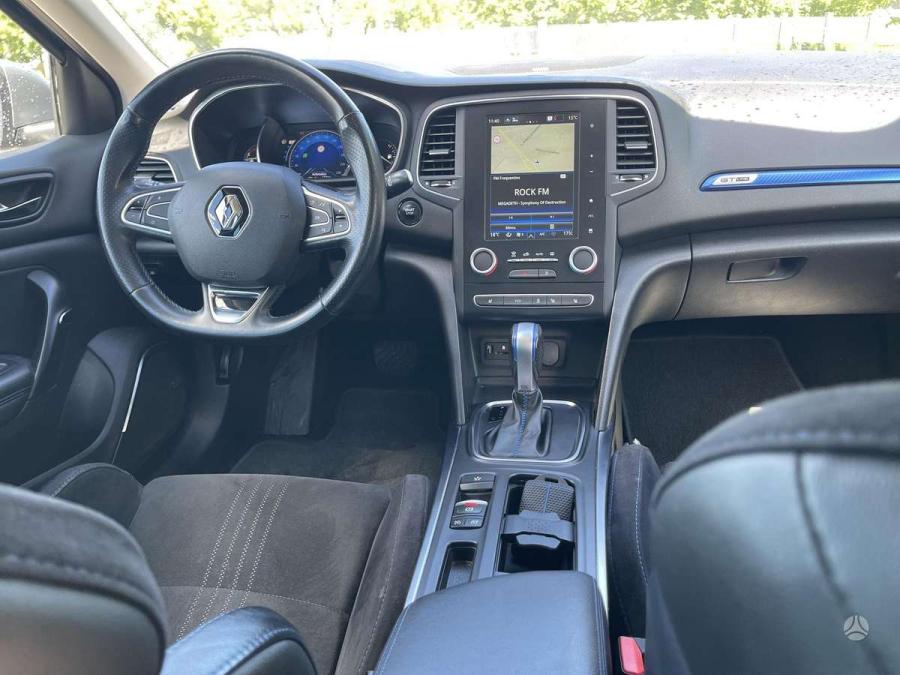 Black Renault Megane 2017 in Kaunas, with an engine capacity of 1.20 L and mileage of 207 thousand km for 6950 €, photo 29 on AUTOMOTO.COM.LV