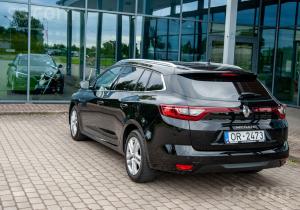 Black Renault Megane 2017 in Cesis, with an engine capacity of 1.20 L and mileage of 112 thousand km for 7950 €, photo 5 on AUTOMOTO.COM.LV