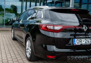 Black Renault Megane 2017 in Cesis, with an engine capacity of 1.20 L and mileage of 112 thousand km for 7950 €, photo 11 on AUTOMOTO.COM.LV