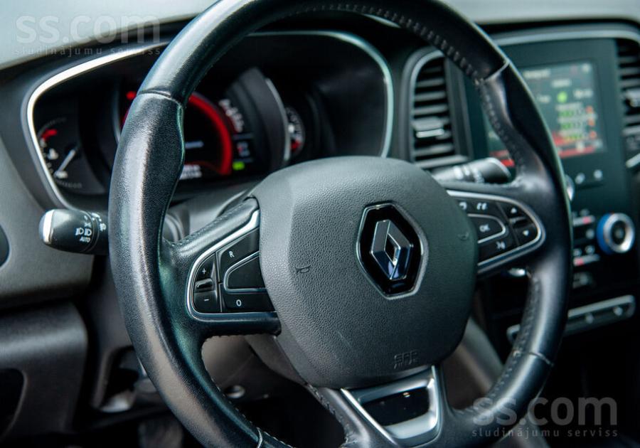 Black Renault Megane 2017 in Cesis, with an engine capacity of 1.20 L and mileage of 112 thousand km for 7950 €, photo 14 on AUTOMOTO.COM.LV