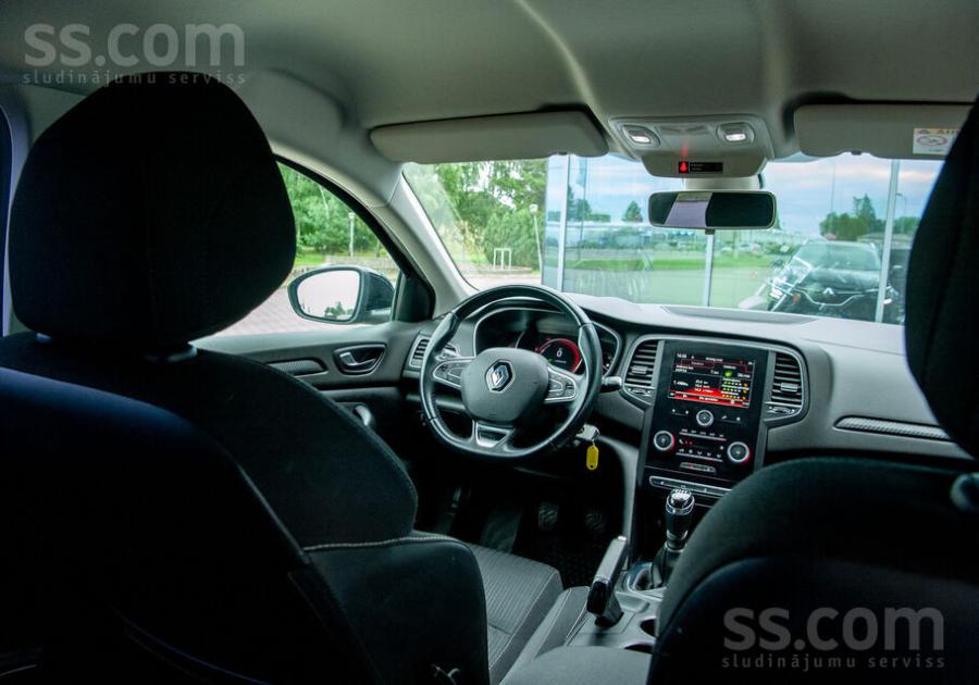 Black Renault Megane 2017 in Cesis, with an engine capacity of 1.20 L and mileage of 112 thousand km for 7950 €, photo 25 on AUTOMOTO.COM.LV