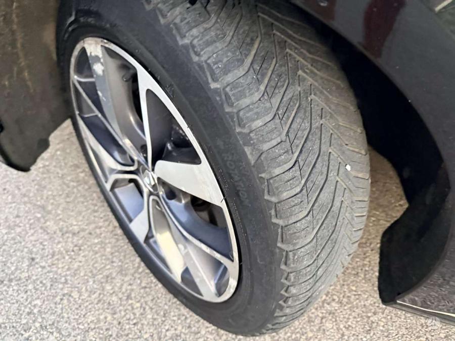 Melns Renault Megane 2017 Tauragė, ar dzinēja tilpumu 1.60 L un nobraukumu 265 tūkst. km par 5900 €, foto 15 vietnē AUTOMOTO.COM.LV