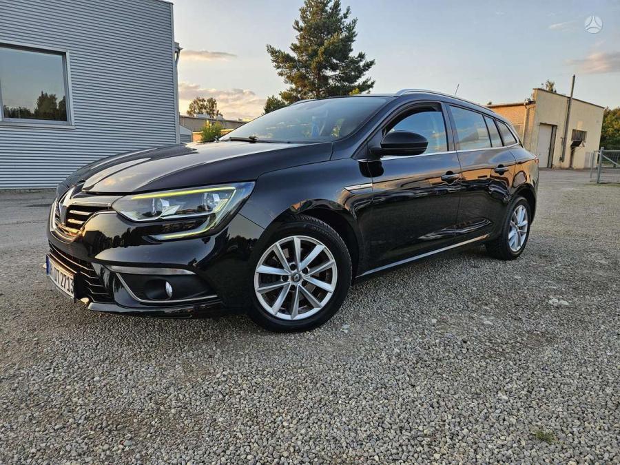 Melns Renault Megane 2017 Radviliškis, ar dzinēja tilpumu 1.60 L un nobraukumu 264 tūkst. km par 6100 €, foto 1 vietnē AUTOMOTO.COM.LV