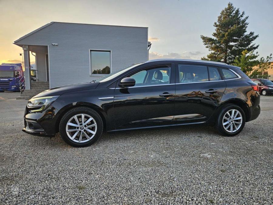 Melns Renault Megane 2017 Radviliškis, ar dzinēja tilpumu 1.60 L un nobraukumu 264 tūkst. km par 6100 €, foto 5 vietnē AUTOMOTO.COM.LV