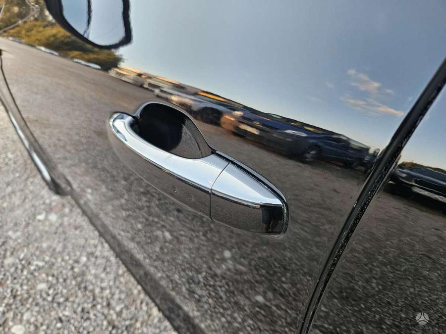 Melns Renault Megane 2017 Radviliškis, ar dzinēja tilpumu 1.60 L un nobraukumu 264 tūkst. km par 6100 €, foto 27 vietnē AUTOMOTO.COM.LV