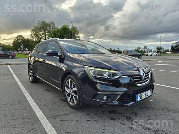 Melns Renault Megane 2017 Rīga, ar dzinēja tilpumu 1.50 L un nobraukumu 319 tūkst. km par 6600 €, foto 1 vietnē AUTOMOTO.COM.LV