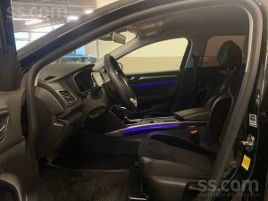 Black Renault Megane 2018 in Tukums, with an engine capacity of 1.20 L and mileage of 78 thousand km for 9900 €, photo 6 on AUTOMOTO.COM.LV