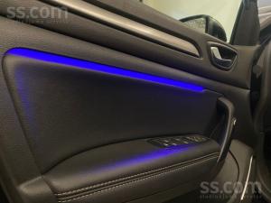 Black Renault Megane 2018 in Tukums, with an engine capacity of 1.20 L and mileage of 78 thousand km for 9900 €, photo 14 on AUTOMOTO.COM.LV