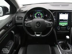 Black Renault Megane 2019 in Vilnius, with an engine capacity of 1.30 L and mileage of 151 thousand km for 9399 €, photo 18 on AUTOMOTO.COM.LV