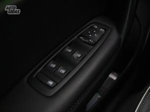 Black Renault Megane 2019 in Vilnius, with an engine capacity of 1.30 L and mileage of 151 thousand km for 9399 €, photo 27 on AUTOMOTO.COM.LV