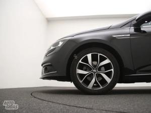 Black Renault Megane 2019 in Vilnius, with an engine capacity of 1.30 L and mileage of 151 thousand km for 9399 €, photo 28 on AUTOMOTO.COM.LV