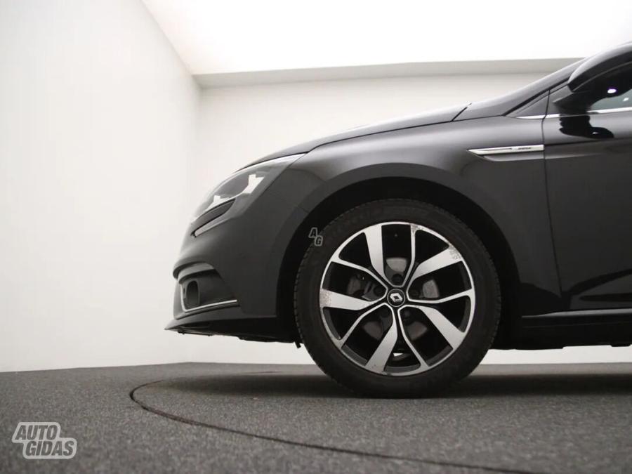 Black Renault Megane 2019 in Vilnius, with an engine capacity of 1.30 L and mileage of 151 thousand km for 9399 €, photo 28 on AUTOMOTO.COM.LV
