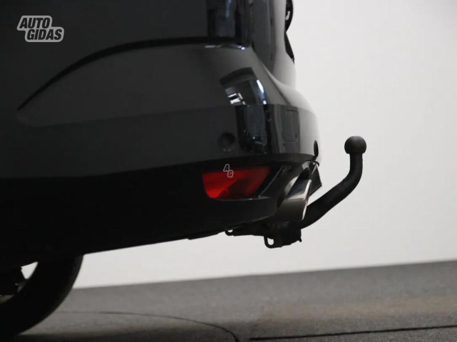 Black Renault Megane 2019 in Vilnius, with an engine capacity of 1.30 L and mileage of 151 thousand km for 9399 €, photo 29 on AUTOMOTO.COM.LV
