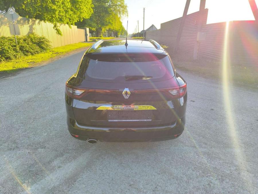 Black Renault Megane 2020 in Marijampole, with an engine capacity of 1.46 L and mileage of 231 thousand km for 6500 €, photo 5 on AUTOMOTO.COM.LV