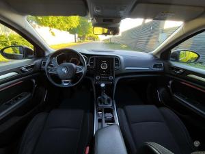 Black Renault Megane 2020 in Marijampole, with an engine capacity of 1.46 L and mileage of 231 thousand km for 6500 €, photo 11 on AUTOMOTO.COM.LV
