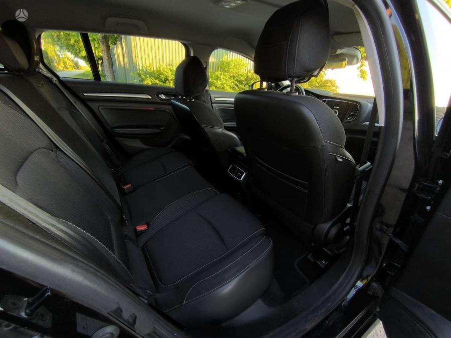 Black Renault Megane 2020 in Marijampole, with an engine capacity of 1.46 L and mileage of 231 thousand km for 6500 €, photo 14 on AUTOMOTO.COM.LV