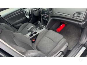 Black Renault Megane 2020 in Siauliai, with an engine capacity of 1.46 L and mileage of 217 thousand km for 7150 €, photo 10 on AUTOMOTO.COM.LV