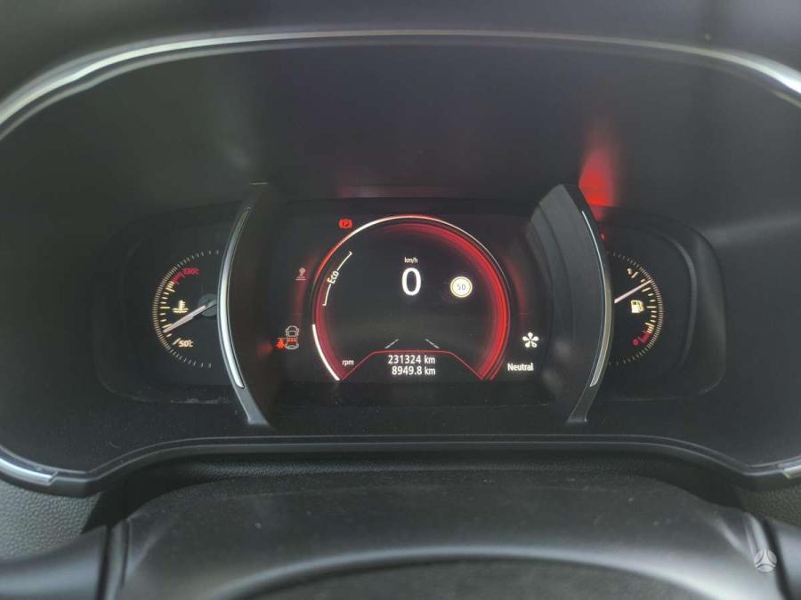 Melns Renault Megane 2020 Marijampole, ar dzinēja tilpumu 1.46 L un nobraukumu 231 tūkst. km par 6050 €, foto 17 vietnē AUTOMOTO.COM.LV
